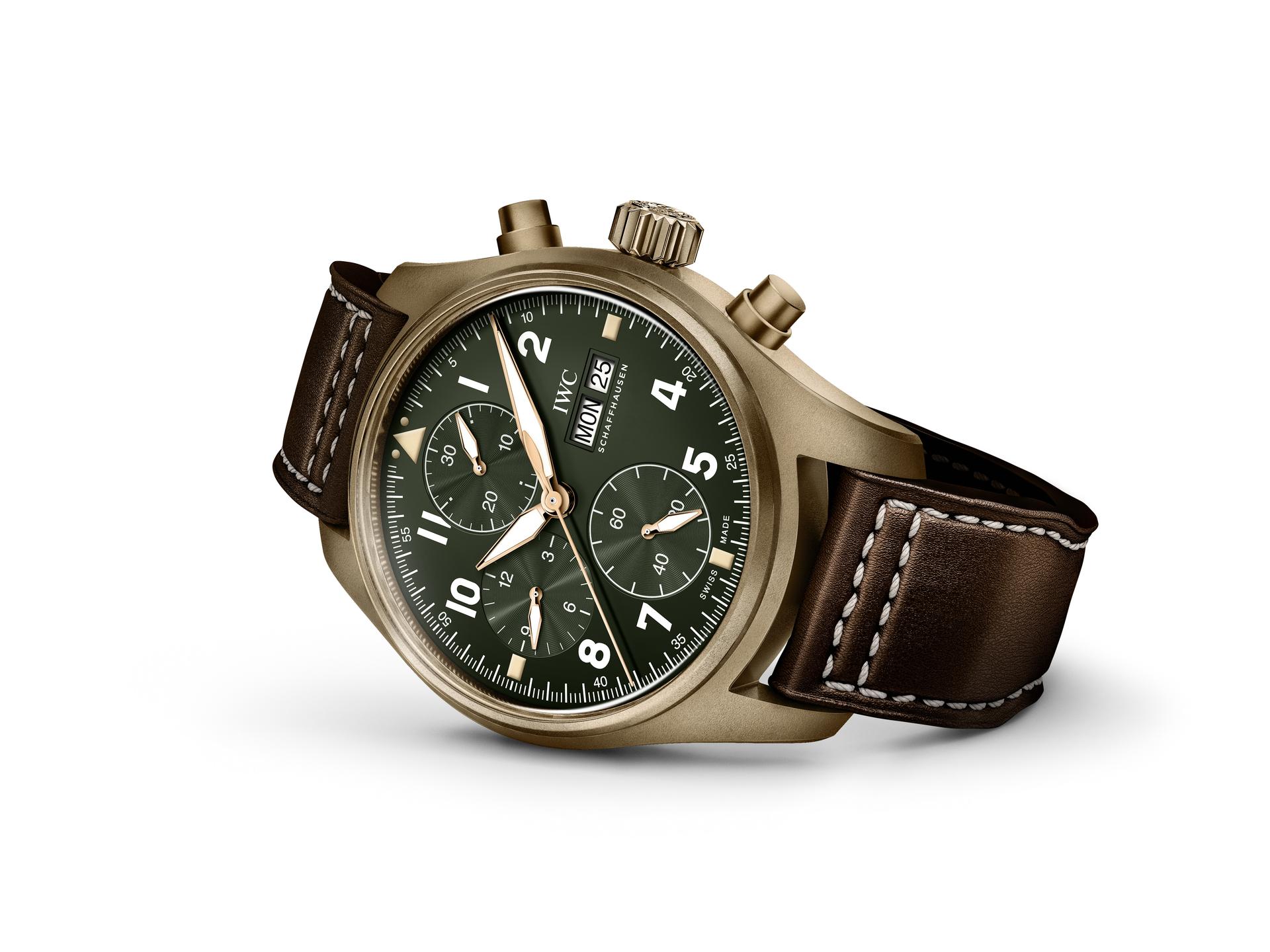 IWC premieres new Pilot's watches campaign movie with brand ambassador ...