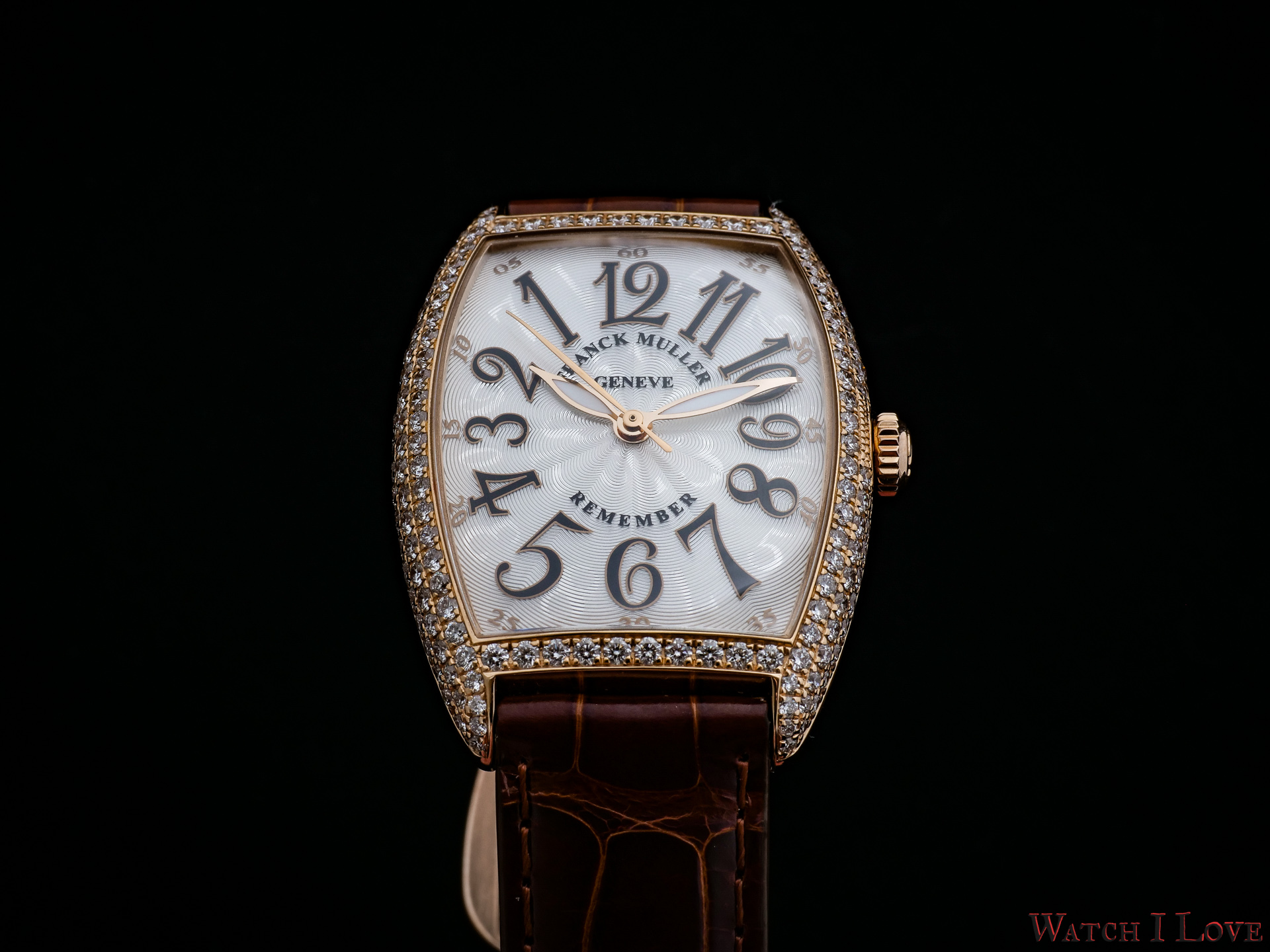 Hands-on Franck Muller Cintrée Curvex Remember - Watch I Love