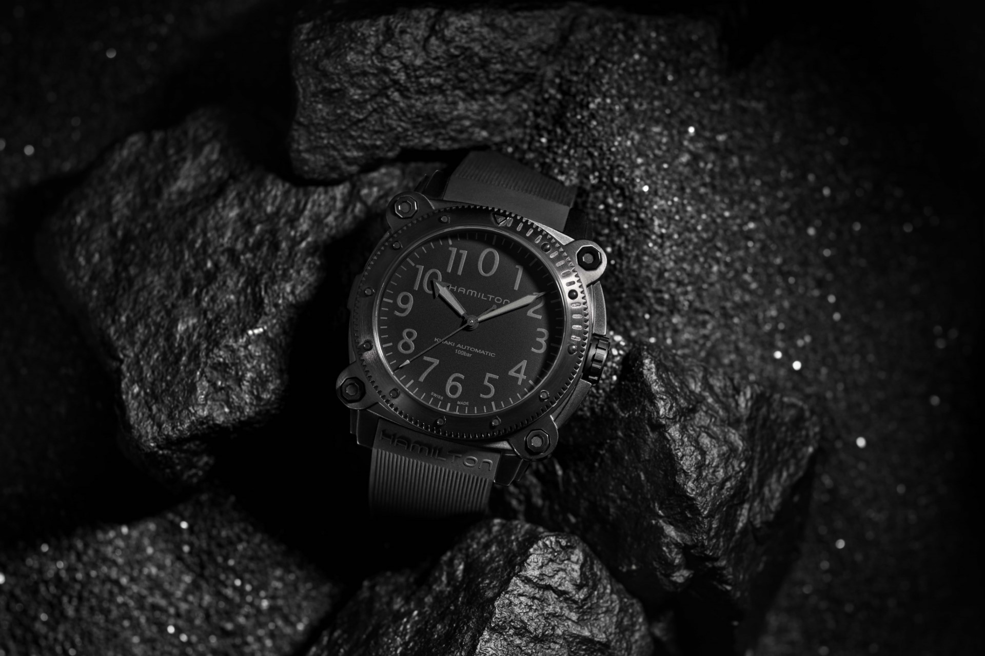 Hamilton Khaki Navy BeLOWZERO - Watch I Love