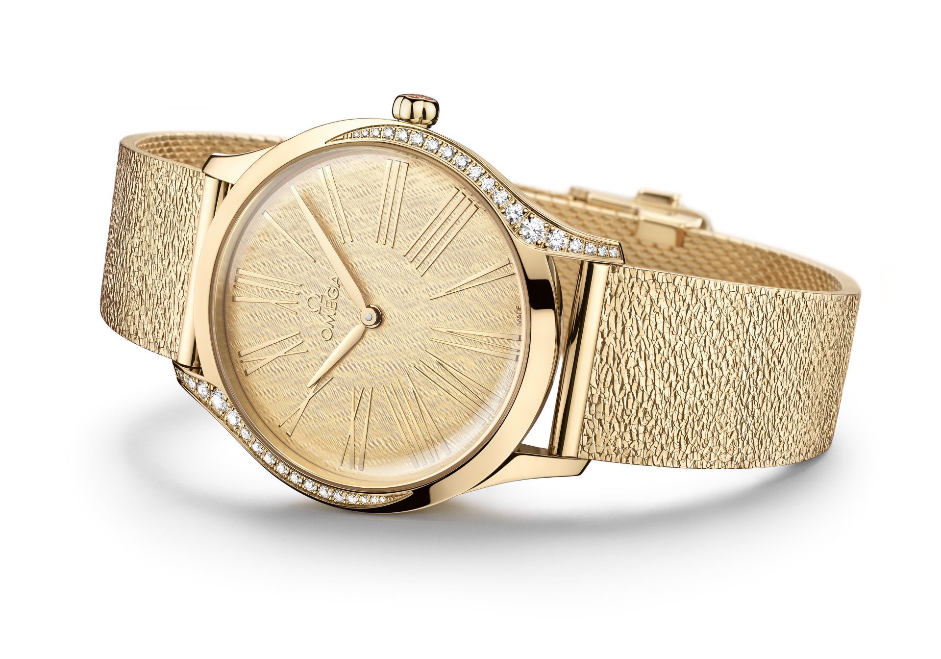 An OMEGA Trésor in Gold With a New Mesh Bracelet - Watch I Love