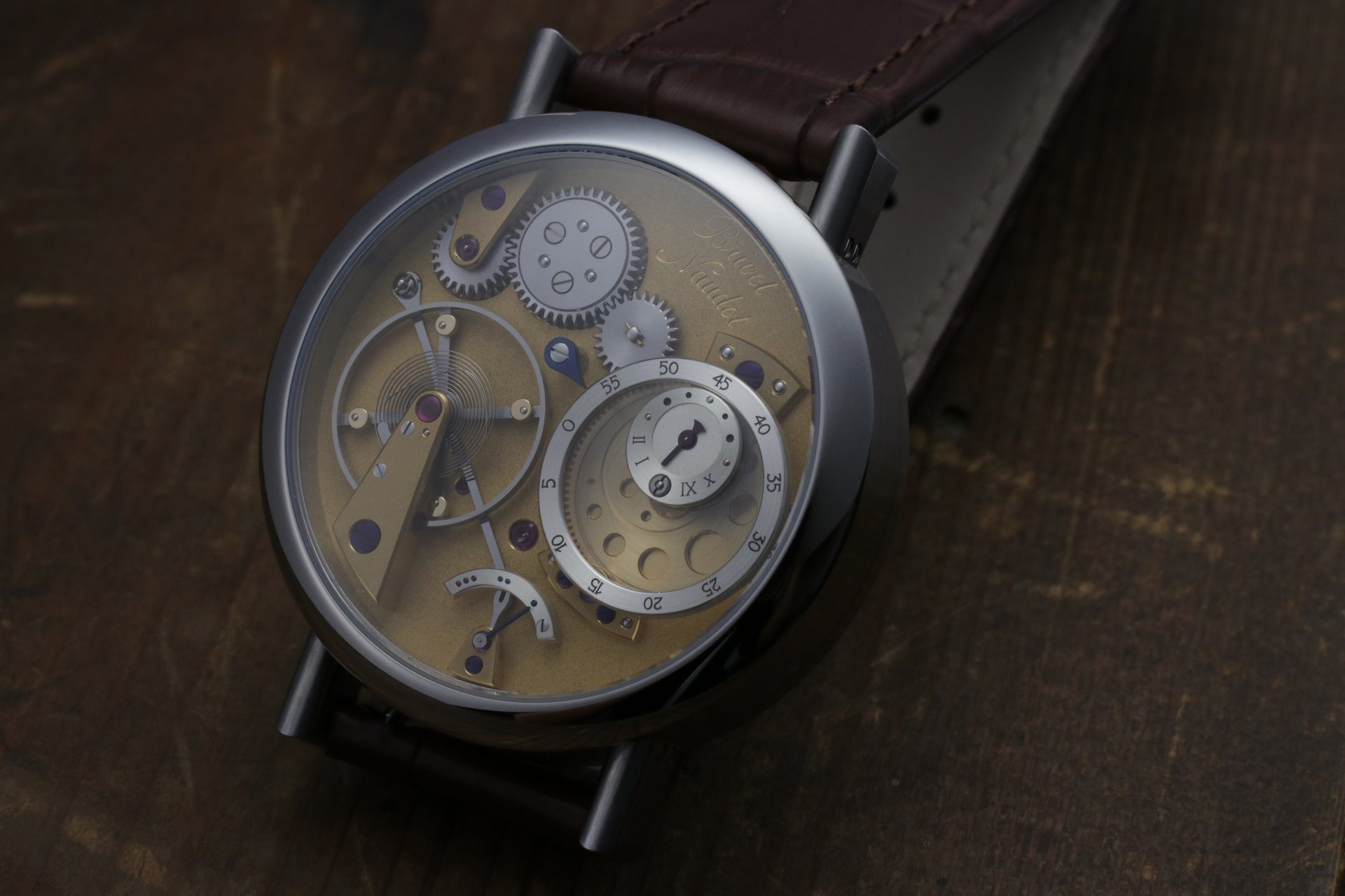 Gallery: Cyril Brivet-Naudot Eccentricity Réserve de Marche - Watch I Love