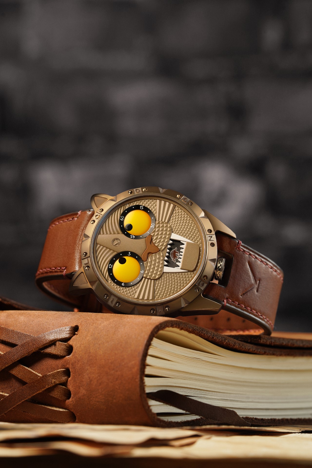 Smilodon watch by Konstantin Chaykin - Watch I Love