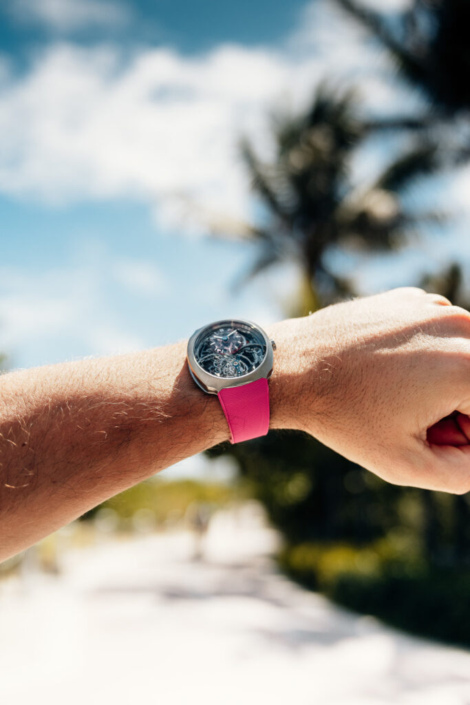 H. Moser & Cie. Unveils Pink Streamliner Cylindrical Tourbillon ...