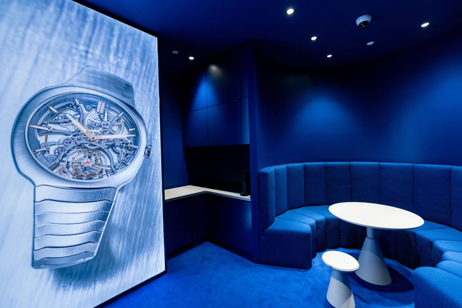 Streamliner Tourbillon Skeleton: Sophistication Redefined - Watch I Love