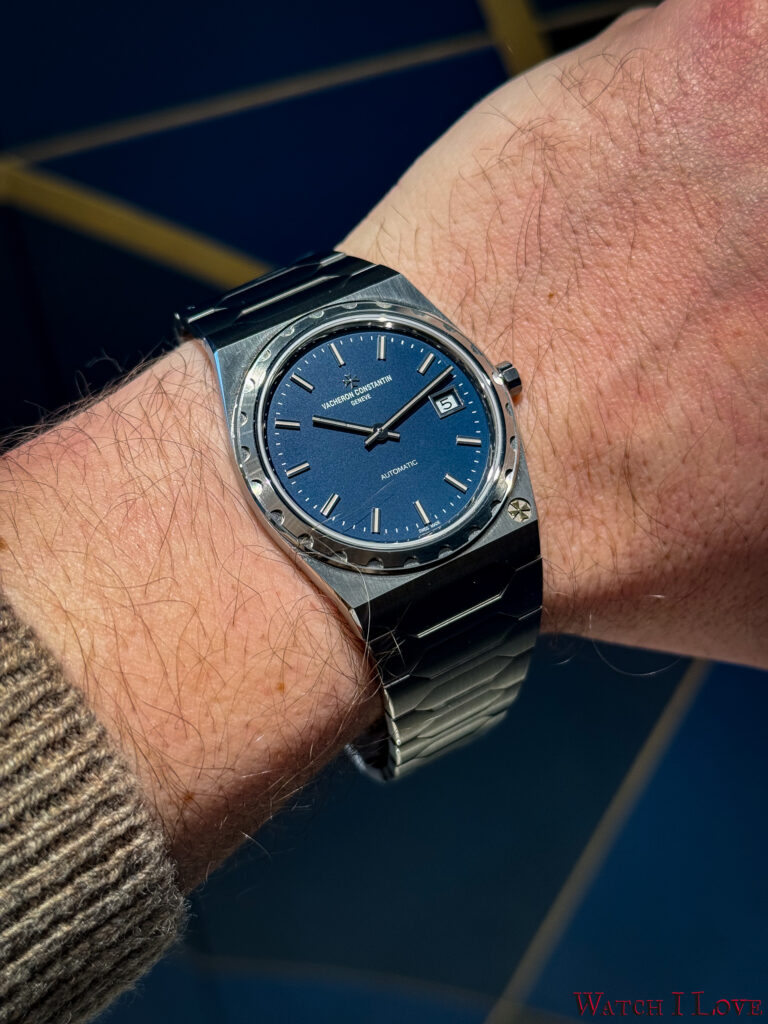 Historiques 222 Stainless Steel: Design and Heritage - Watch I Love